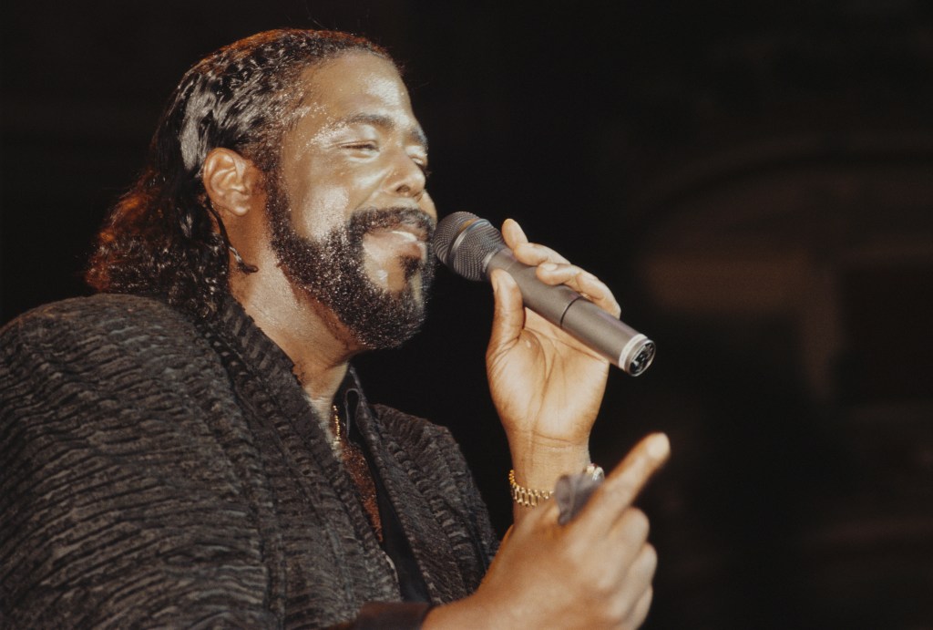 Love And R&B with John Monds